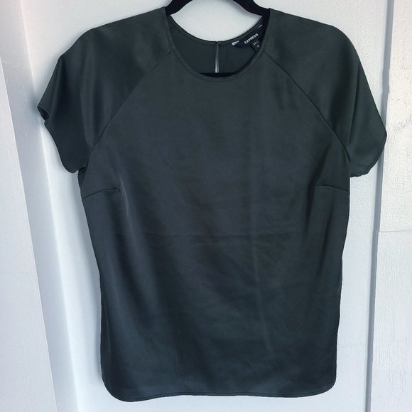 Express | Tops | Express Satin Crew Neck Tee With Keyhole Back Accent ...